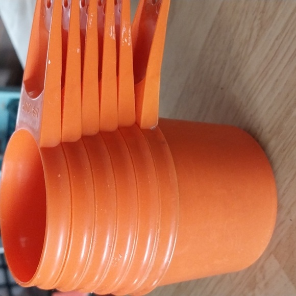 Tupperware | Dining | Tupperware Cups | Poshmark
